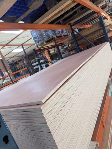 CONTREPLAQUÉ - Dufresne